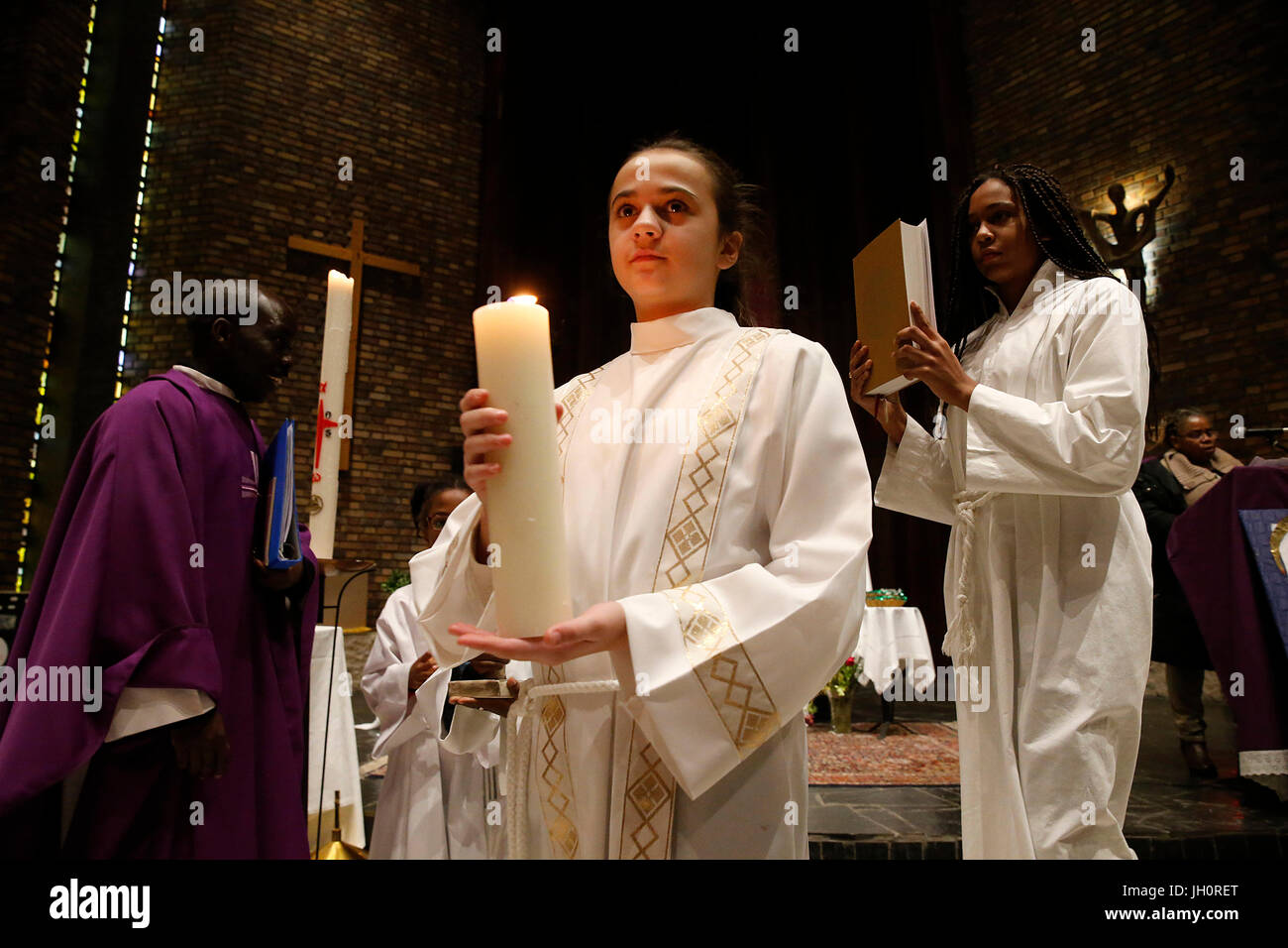Procession catholic mass hi-res stock photography and images - Alamy