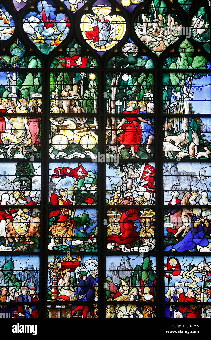 16th century glass hi-res stock photography and images - Alamy