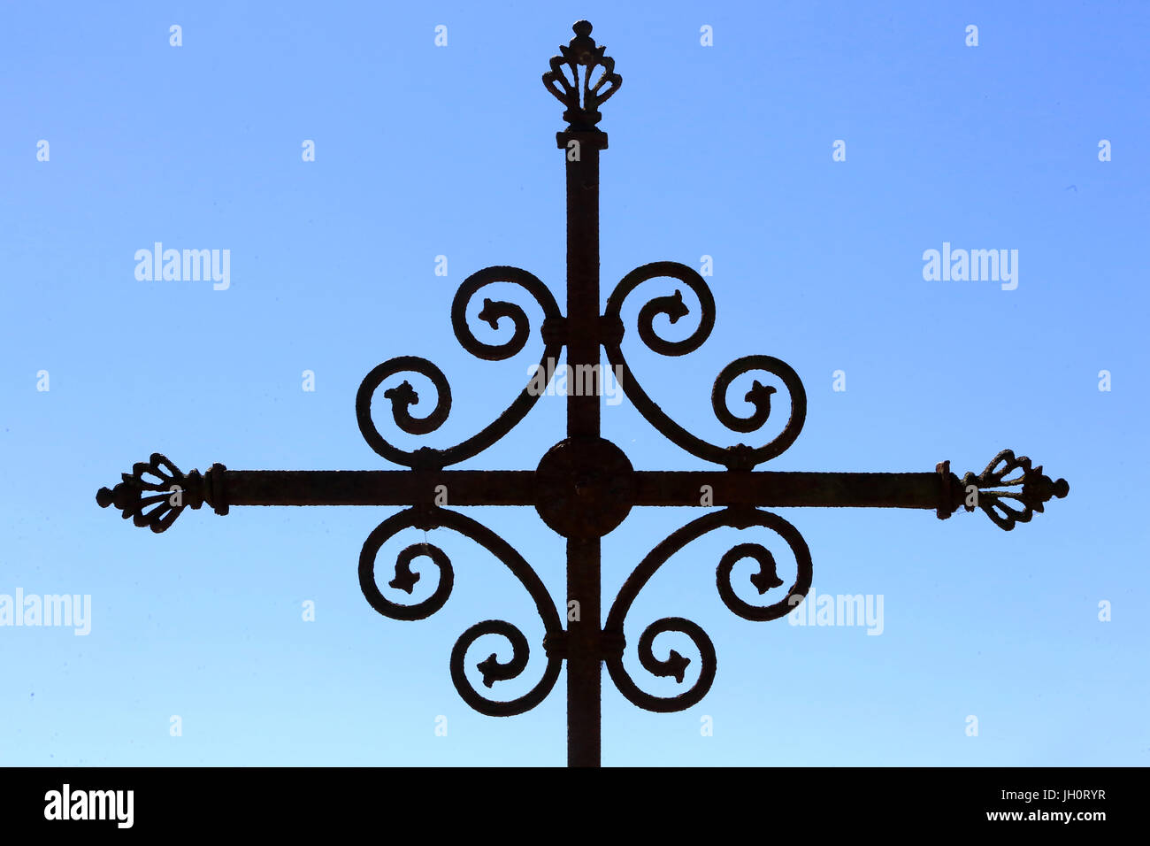 Iron cross hi-res stock photography and images - Alamy