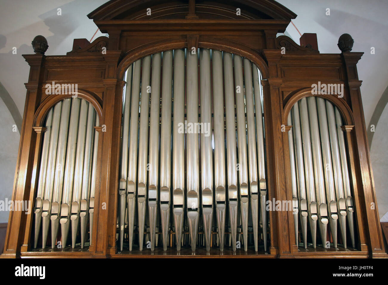 Organ pipe organ metal hi-res stock photography and images - Alamy