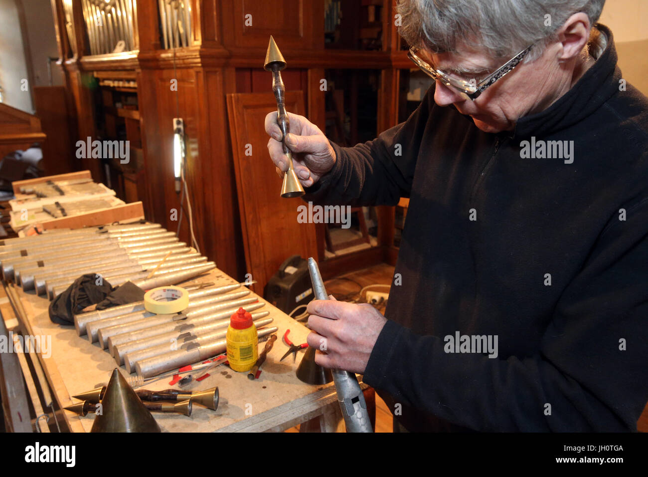 Restoration of Saint Gervais baroque church. Pipe organ repair. France ...