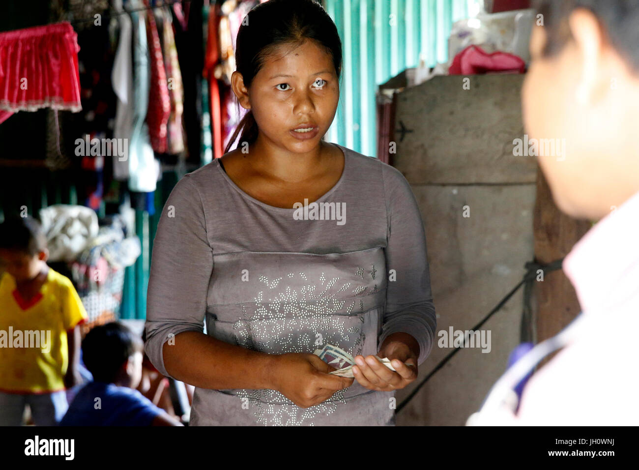 Remboursement client hi-res stock photography and images - Alamy