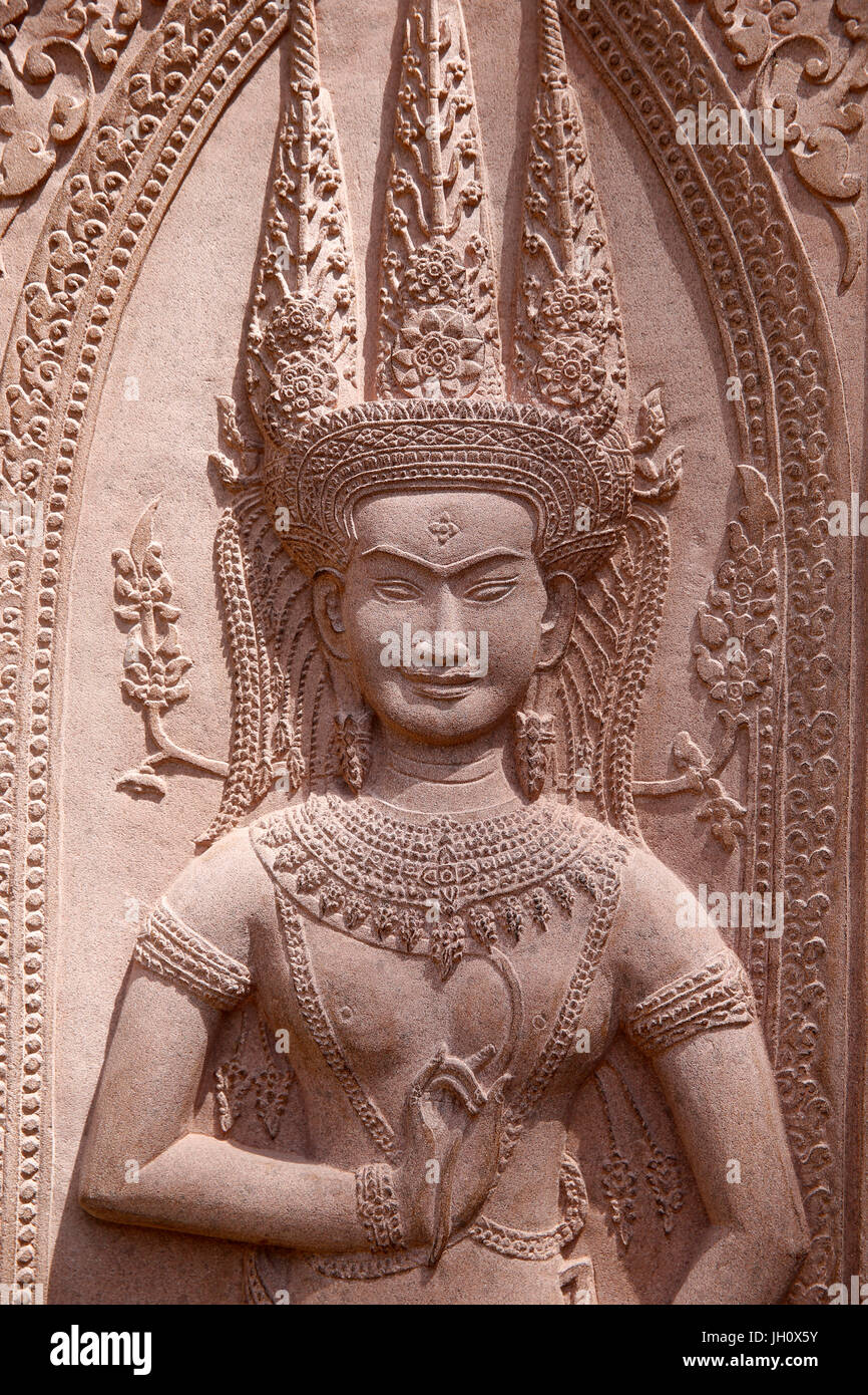 Les Artisans d'Angkor craft workshop in Siem Reap. Cambodia Stock Photo ...