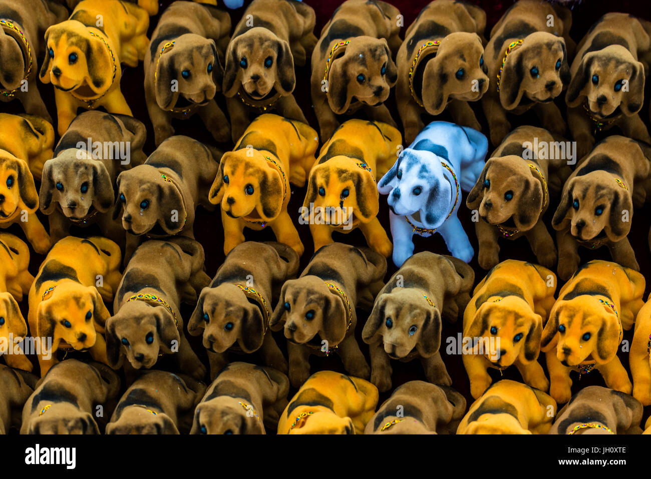 Plush toy stall hi-res stock photography and images - Alamy