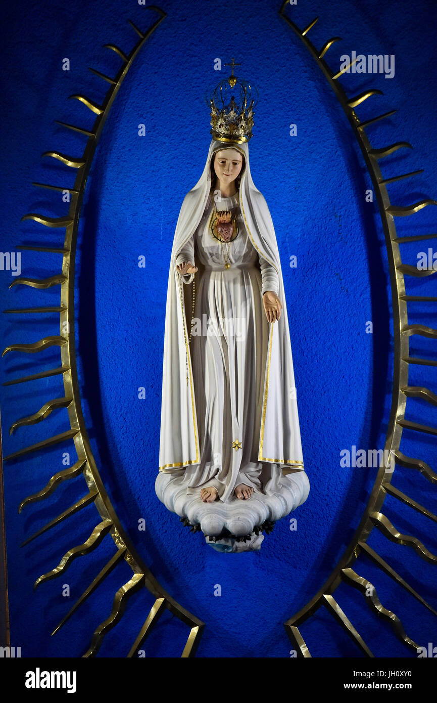 Crown virgin mary hi-res stock photography and images - Alamy