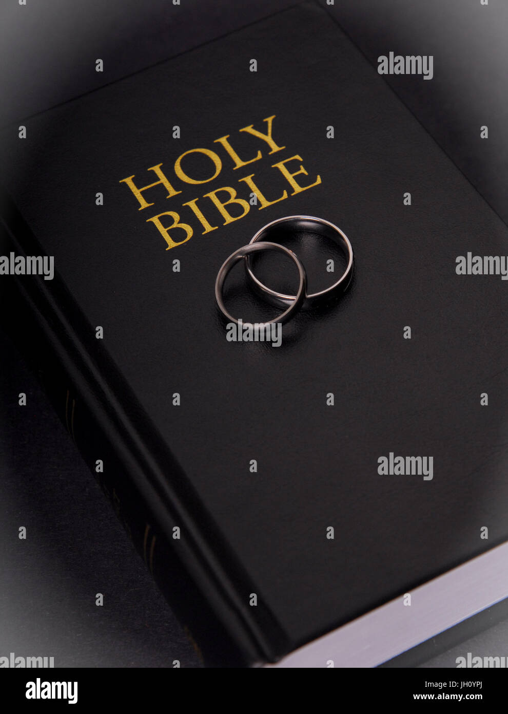 Church bible reading preacher hi-res stock photography and images - Alamy
