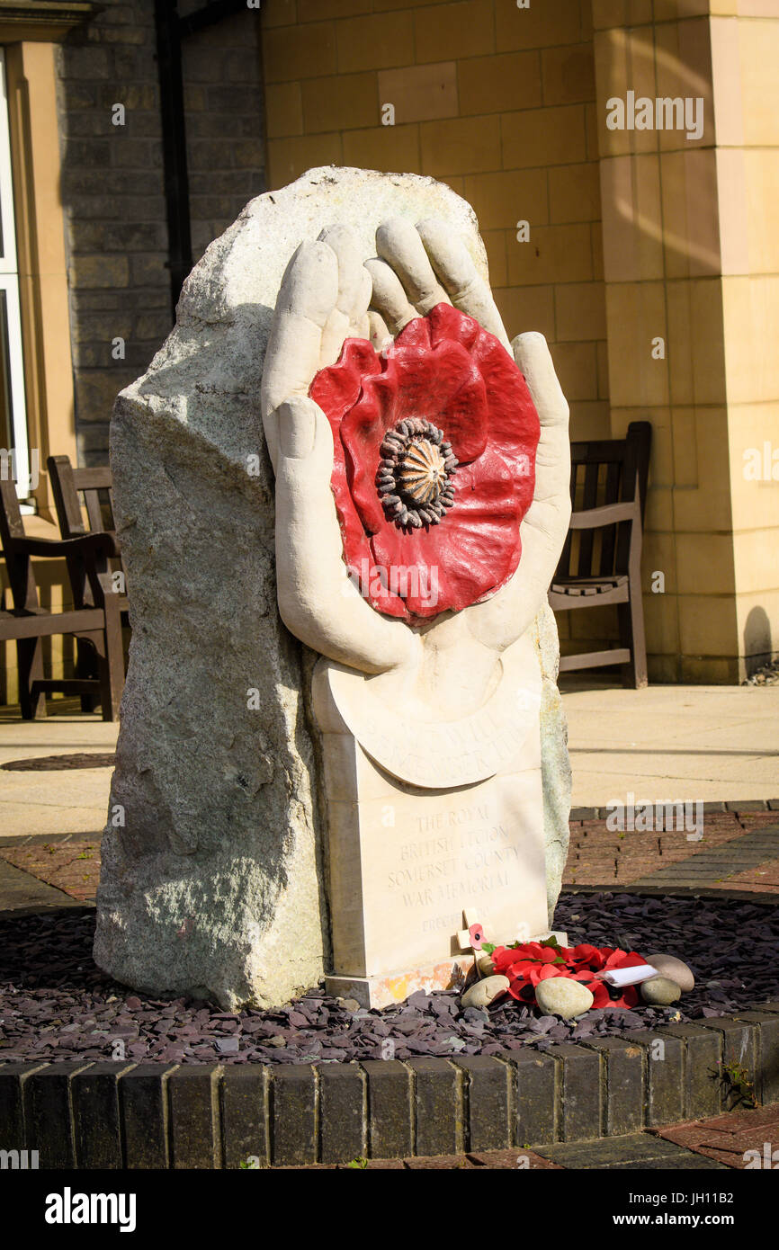 british legion red poppy statue Stock Photo - Alamy