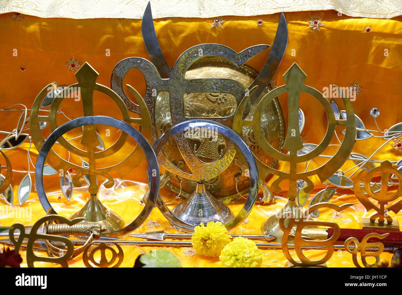 Guru Nanak gurdwara, Leicester. Sacred weapons and United kingdom Stock ...