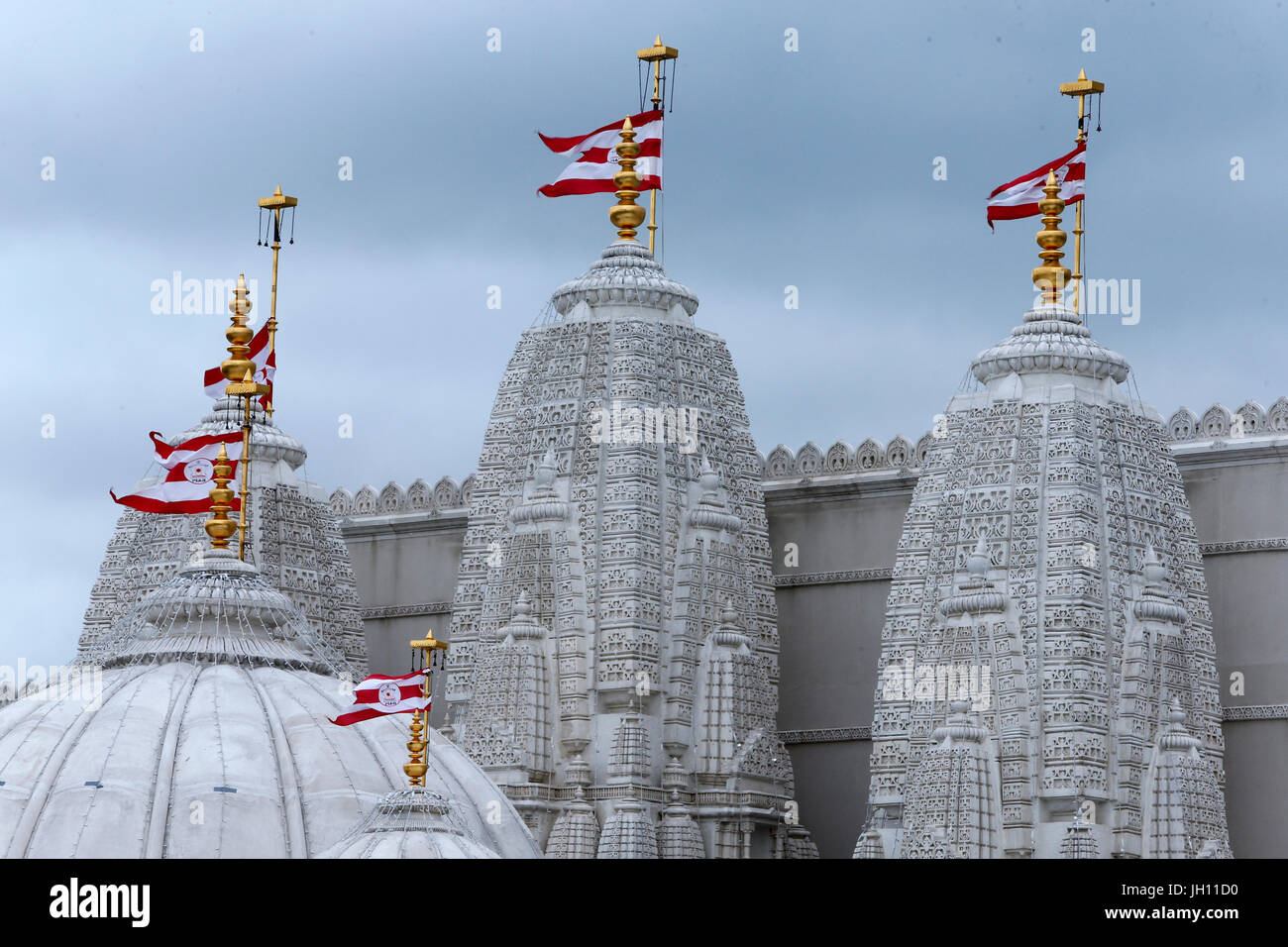 Swaminarayan hindu temple, Leicester. United kingdom Stock Photo - Alamy