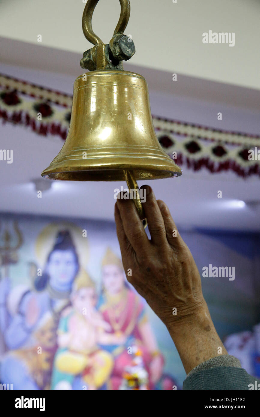 Mandir bell hi-res stock photography and images - Alamy