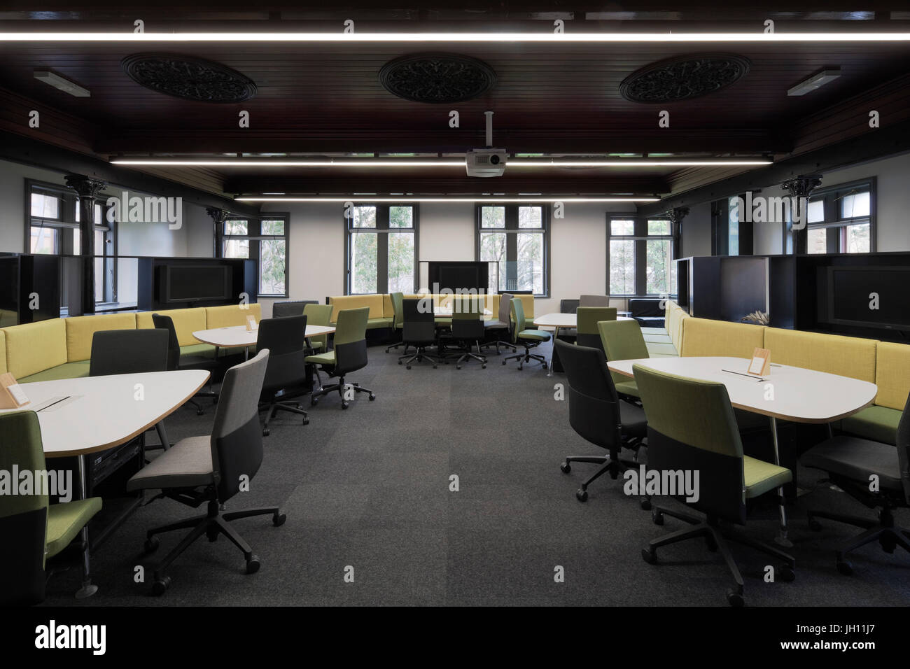 Classroom/work space. Baldwin Spencer Building, Melbourne, Australia ...