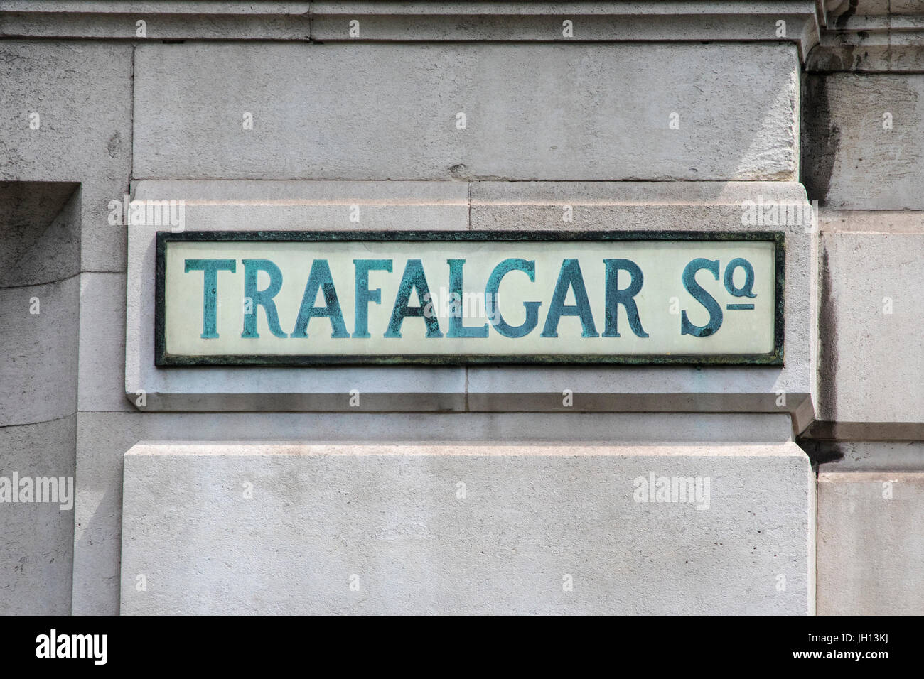 A street sign for the famous Trafalgar Square in London, UK Stock Photo ...