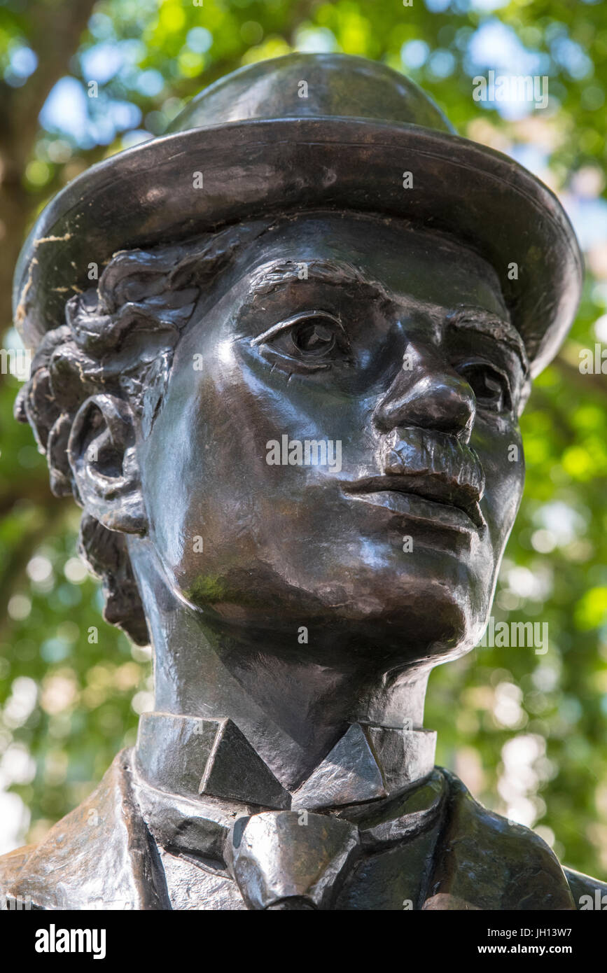 LONDON, UK - JUNE 14TH 2017: A statue of famous actor Charlie Chaplin ...