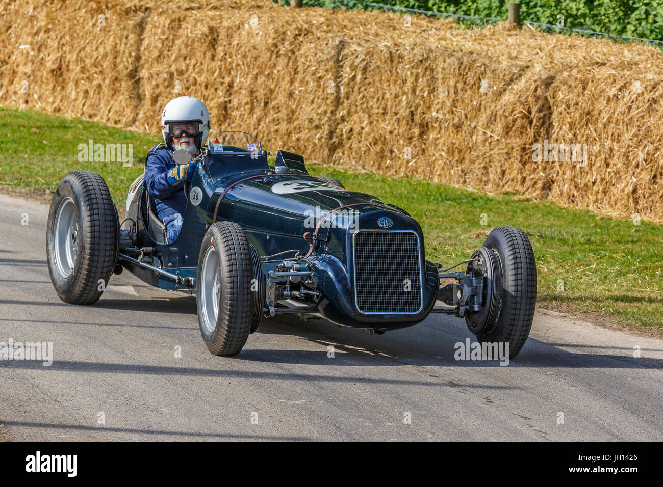 1927 Delage-ERA Grand Prix car with driver Jim Stranberg at the 2017 ...