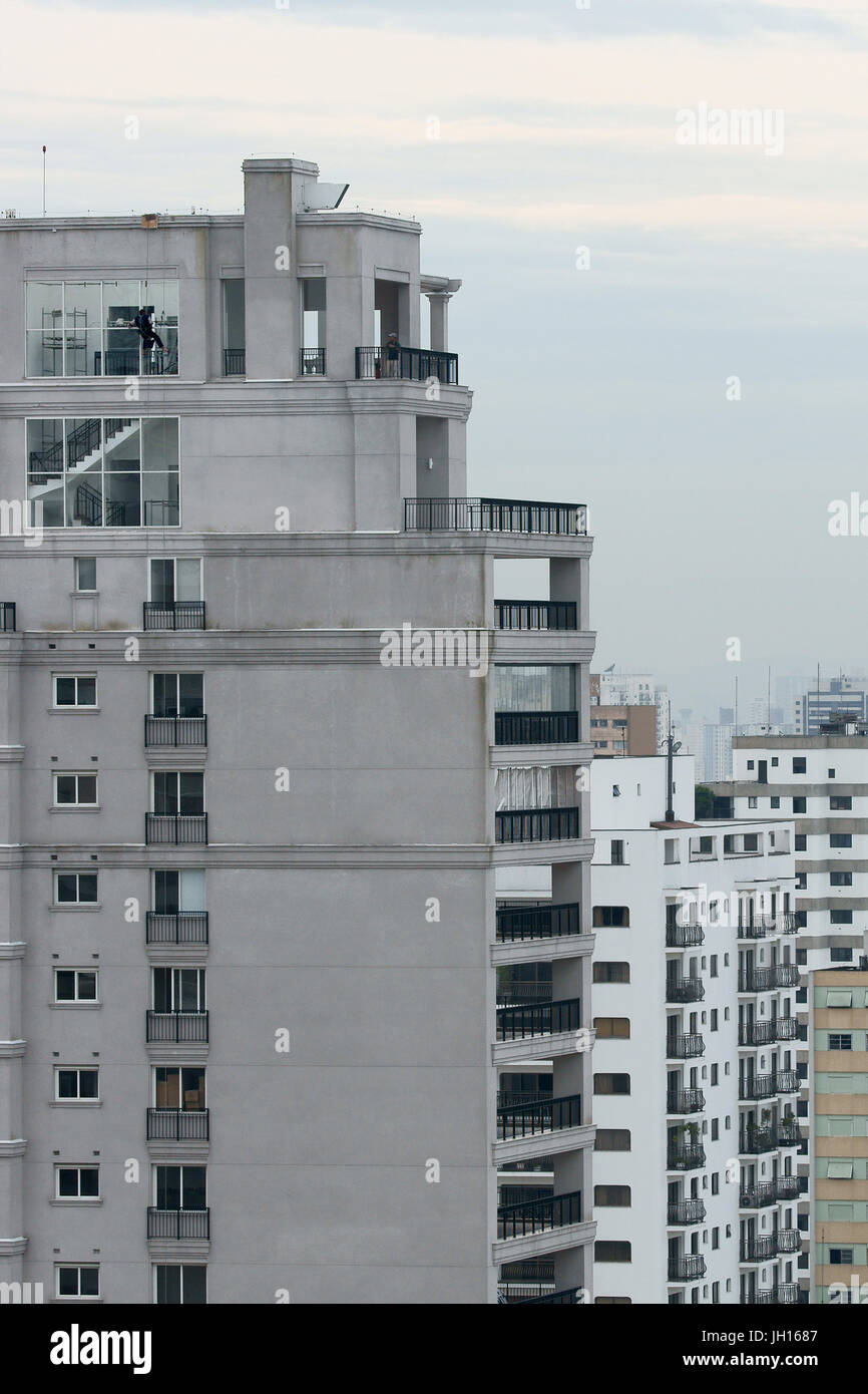 People, man, building, São Paulo, Brazil Stock Photo - Alamy