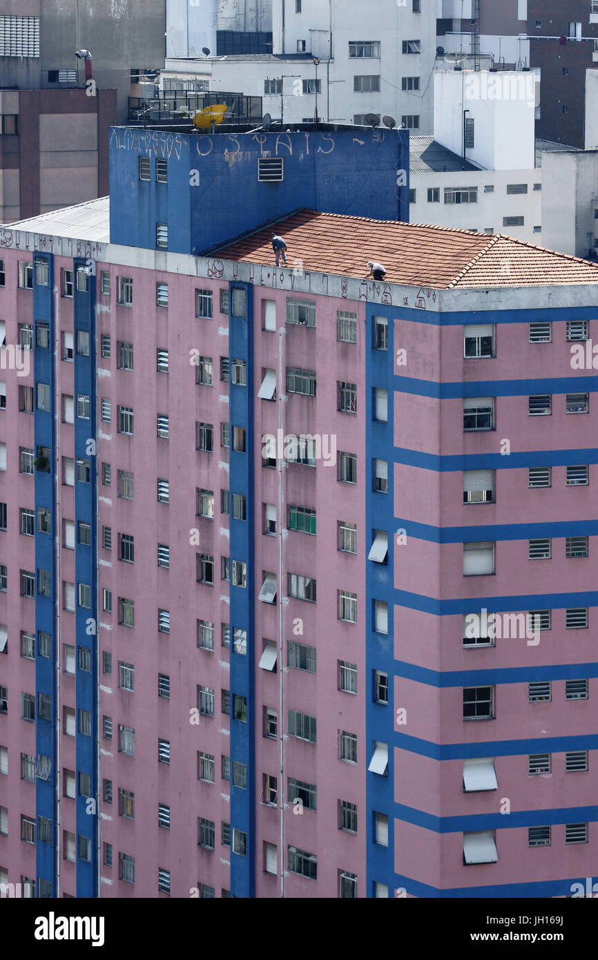 People, man, building, São Paulo, Brazil Stock Photo - Alamy