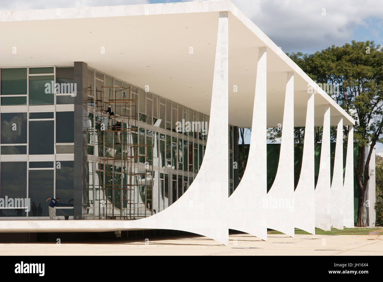 Supreme court restoration hi-res stock photography and images - Alamy