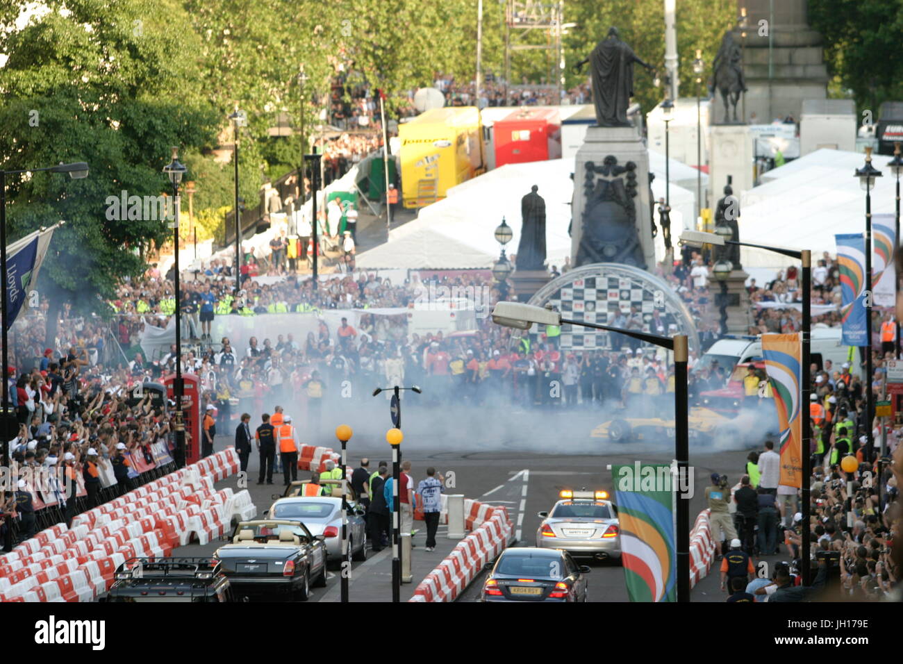 F1 demonstration around Piccadilly Circus London, 2004 here NIGEL ...