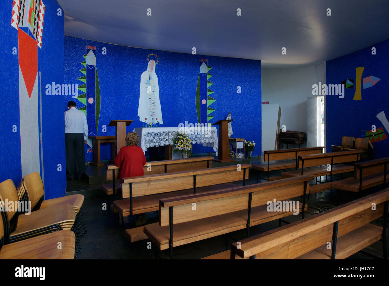 Chapel ash hi-res stock photography and images - Alamy