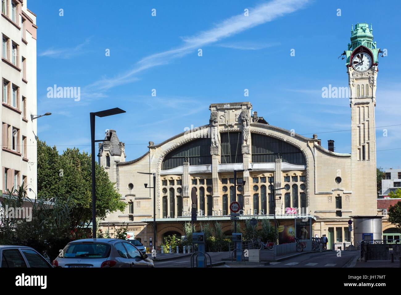 Rouen station hi-res stock photography and images - Alamy
