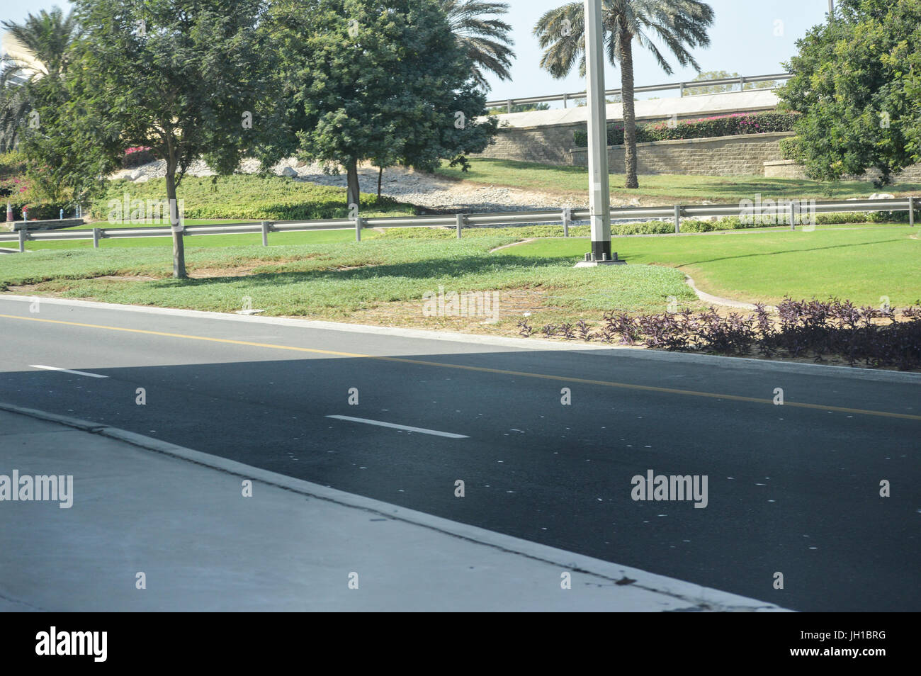 Empty City highway Stock Photo - Alamy