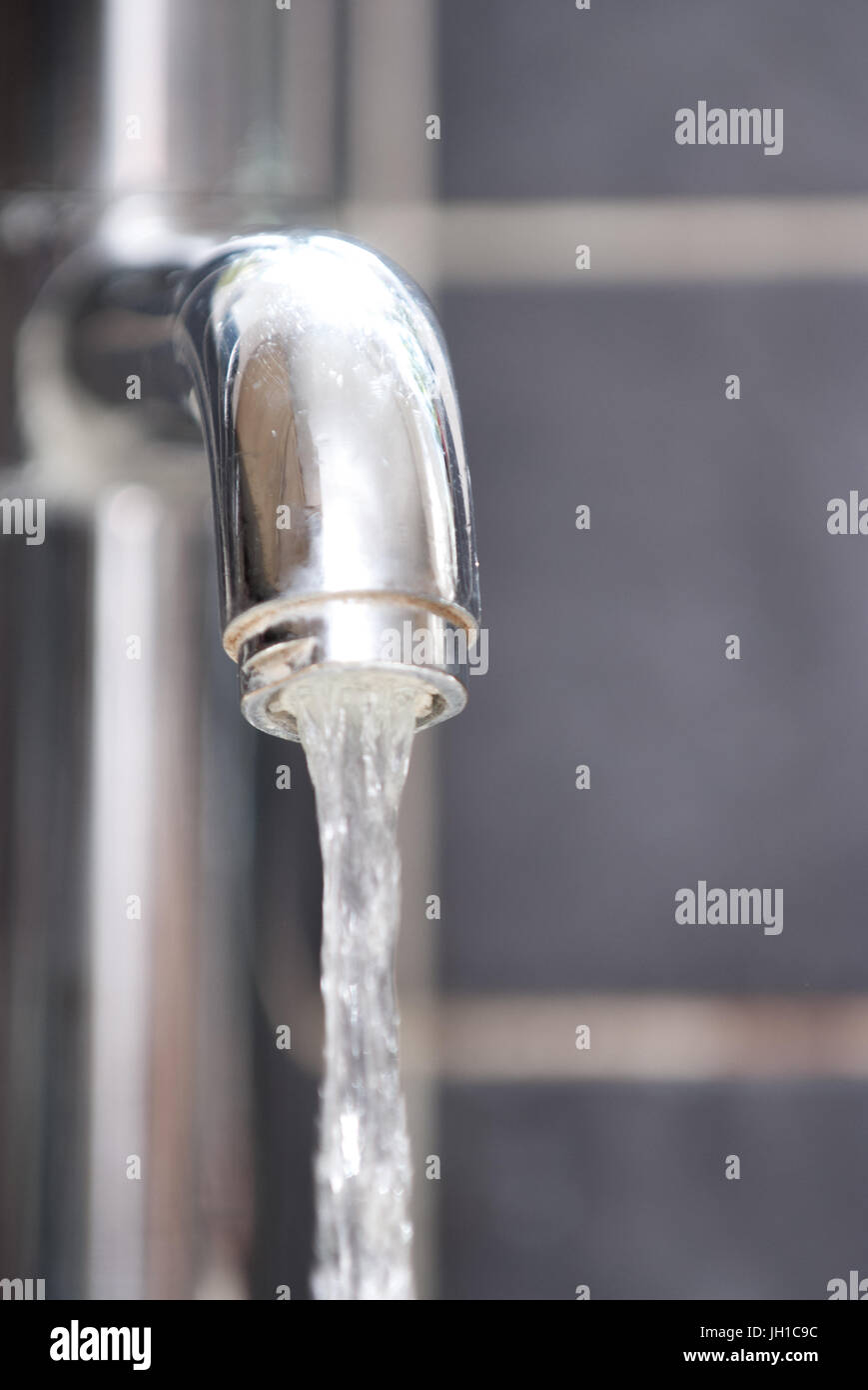 running water flowing from a fresh water supply Stock Photo - Alamy