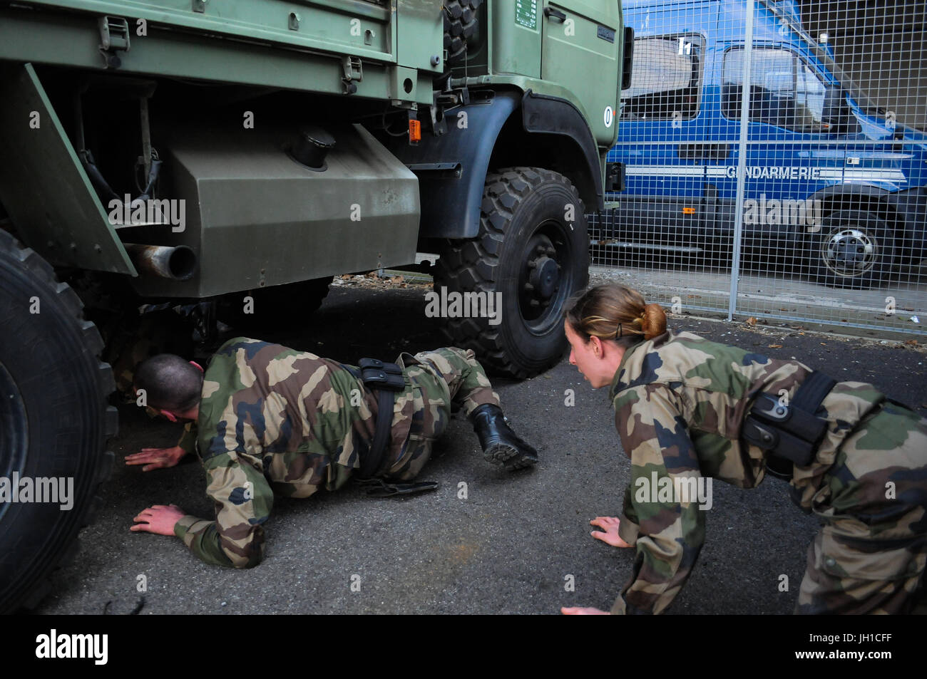 One week with the trainees of French National Gendarmerie Reserve, Lyon ...