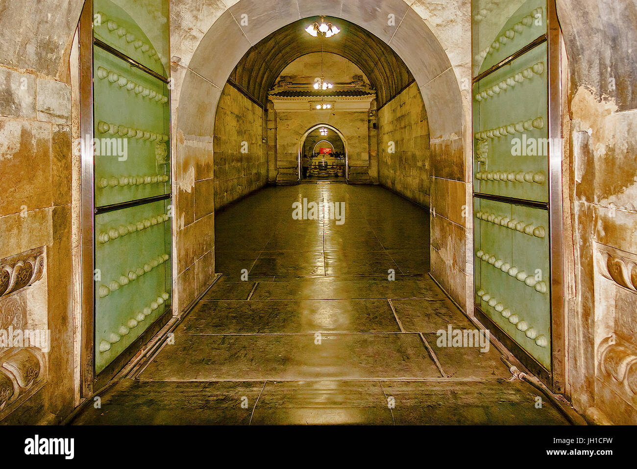Inside Ming Tombs Guide To The Ming Shisanling Tombs And Sacred Road