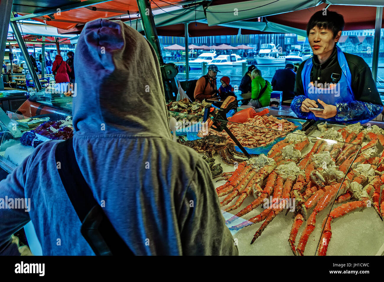 Person Buying Fish Bergen Norway Stock Photo - Alamy