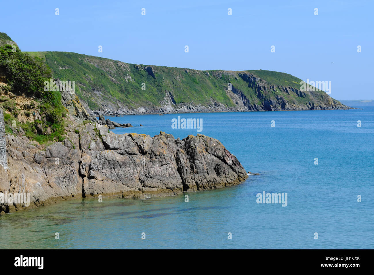 View of coastline Gorran Haven, Cornwall Stock Photo - Alamy