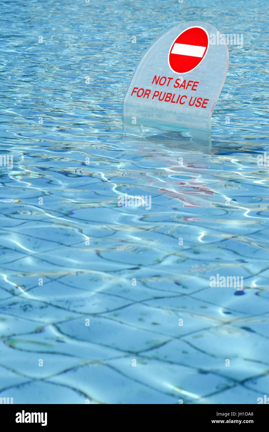 warning sign in a public swimming pool Stock Photo - Alamy