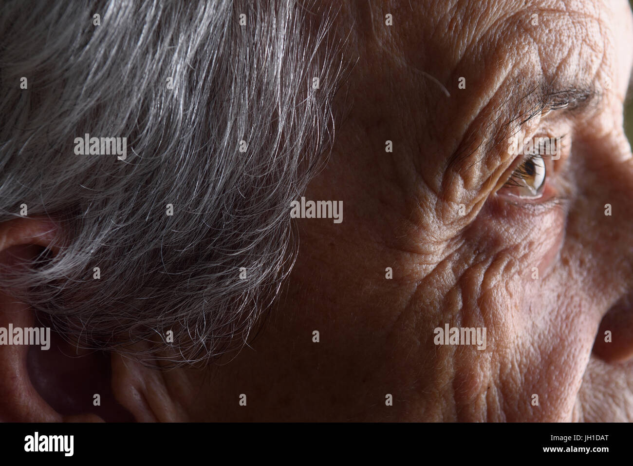 woman face close Stock Photo - Alamy