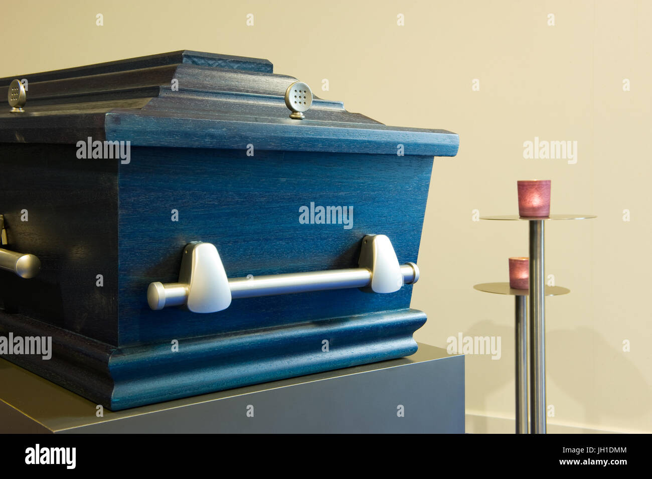 A blue coffin in a morgue Stock Photo - Alamy
