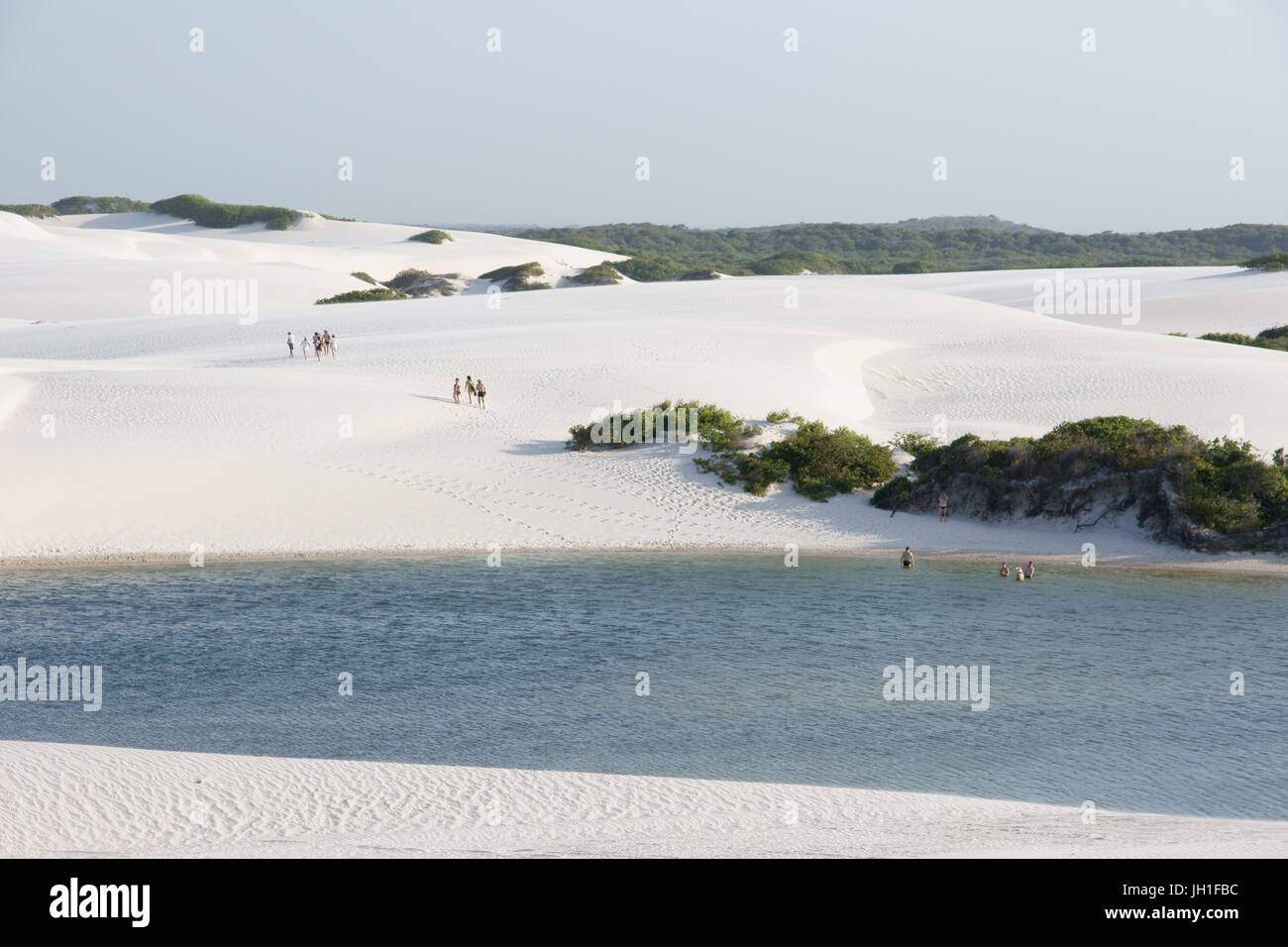Oasis, people, dunes, Lençóis Maranhense, Lacs Maranhão, Lençois ...