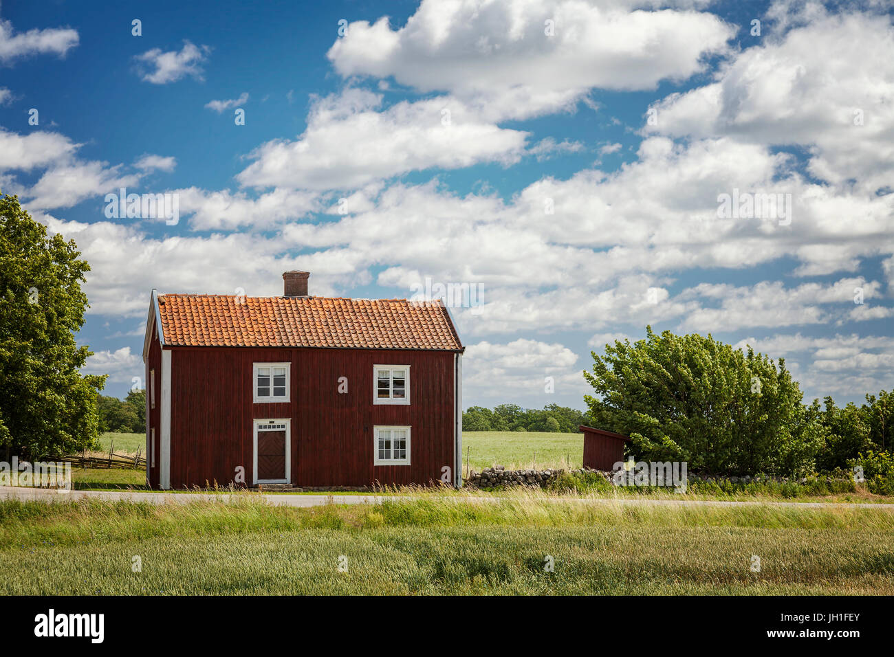 Image of red farmhouse cottage in rural Sweden Stock Photo - Alamy