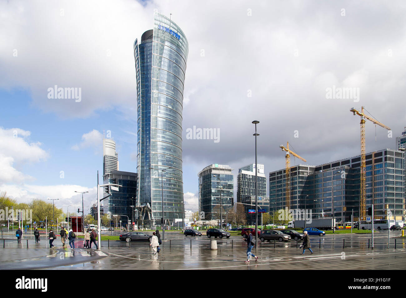Warsaw skyscraper hi-res stock photography and images - Alamy