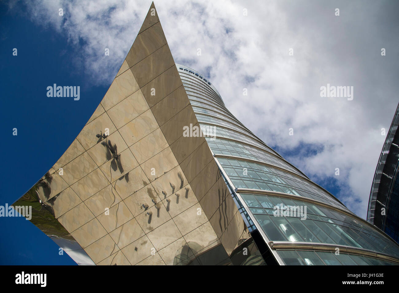 220 meter Neomodern Warsaw Spire office skyscraper is the second ...