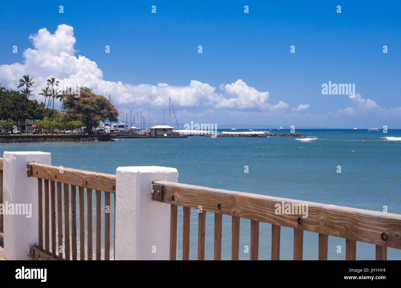 Lahaina waterfront hi-res stock photography and images - Alamy