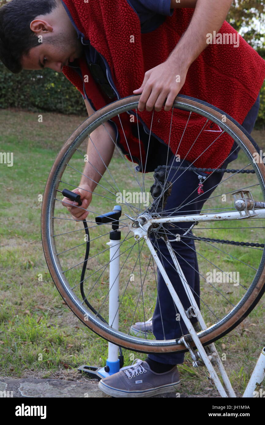 Inflating hi-res stock photography and images - Alamy