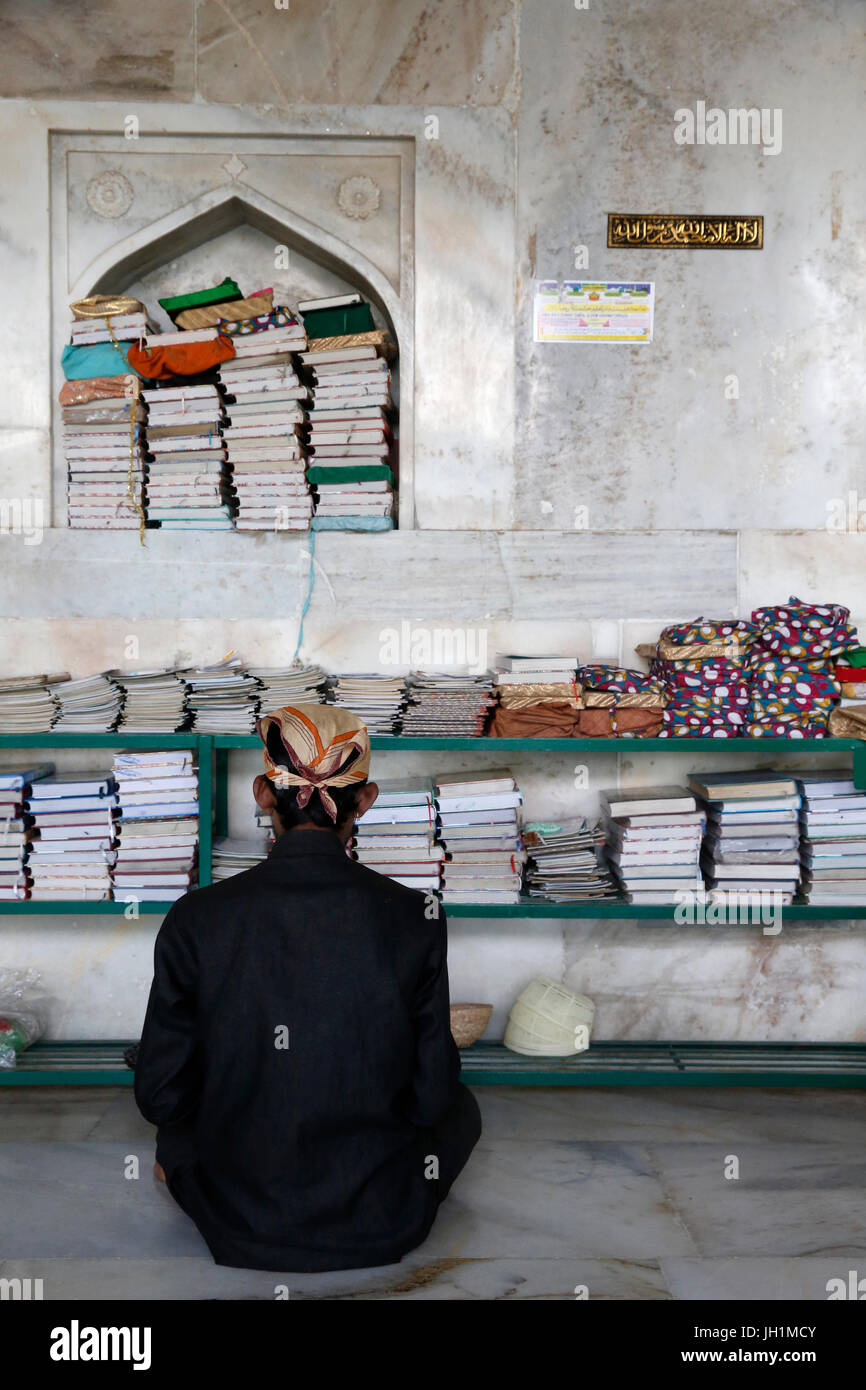 Ajmer Sharif dargah, Rajasthan. Shah Jahan mosque. India Stock Photo ...