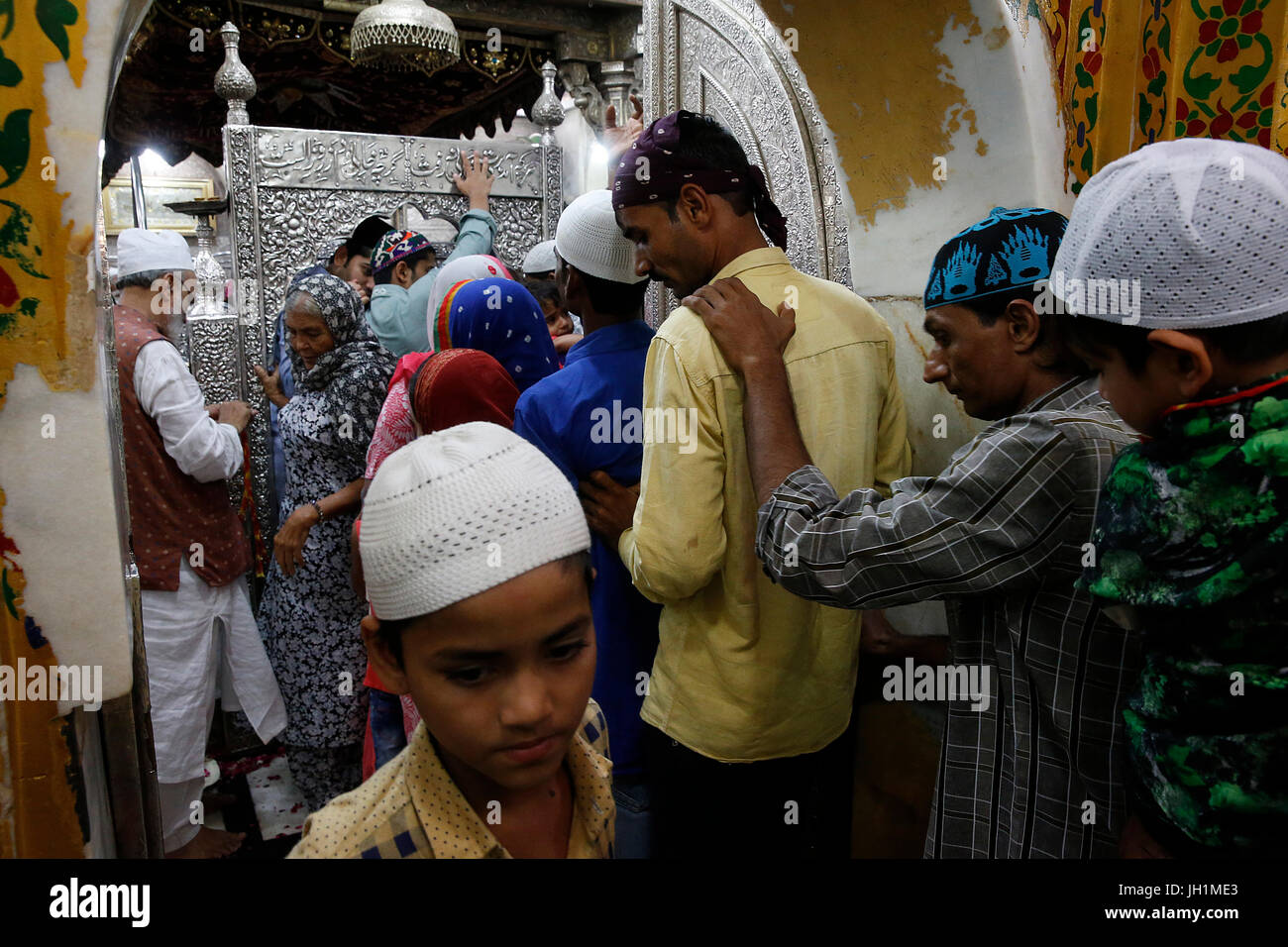 Ajmer Sharif dargah, Rajasthan. Tomb of Moinuddin Chishti, main shrine ...