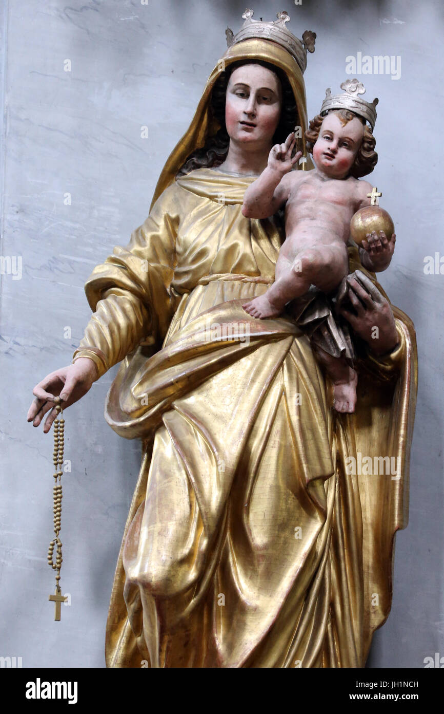 Virgin marie and infant hi-res stock photography and images - Alamy