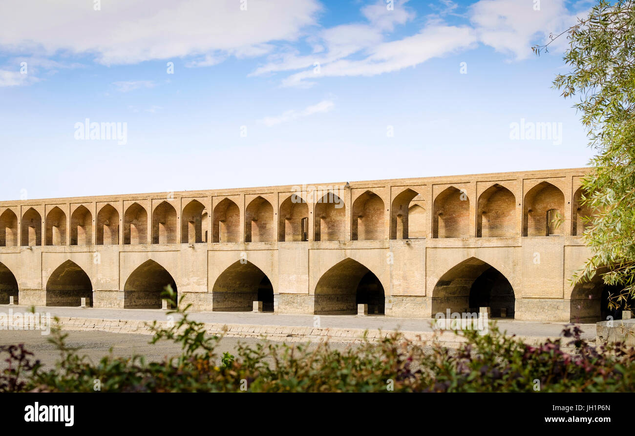 Siosepol historical bridge, Isfahan, Iran Stock Photo - Alamy