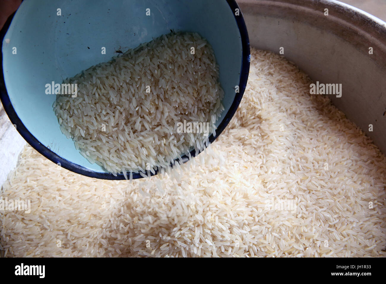African market. Rice for sale. Lome. Togo Stock Photo - Alamy