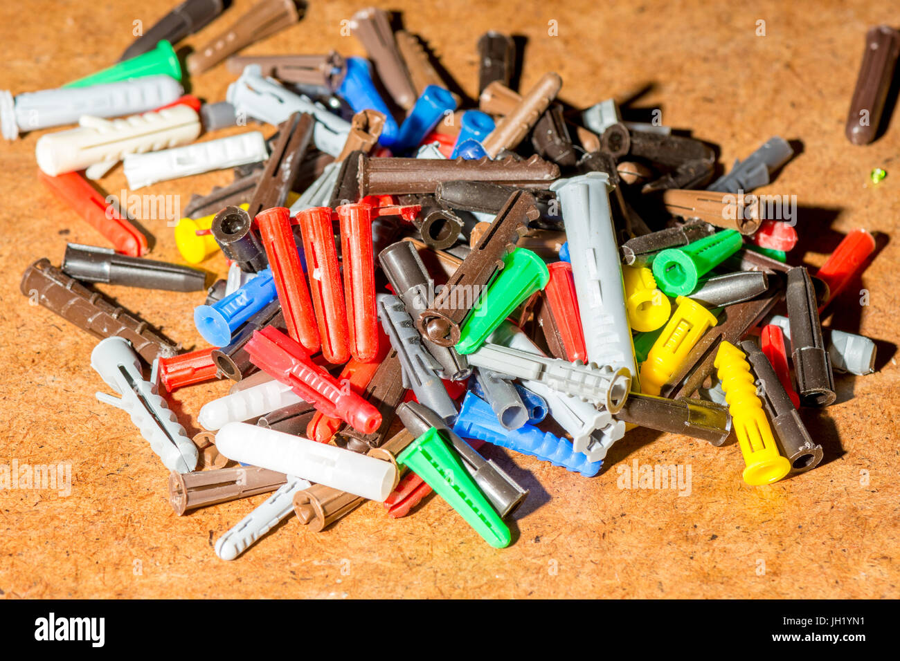 assorted plastic rawplugs Stock Photo - Alamy