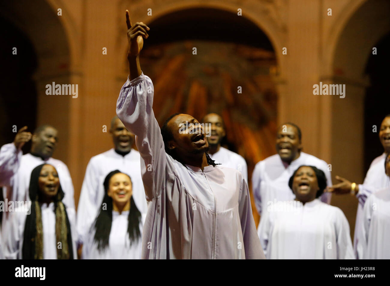 Femme protestant hi-res stock photography and images - Alamy