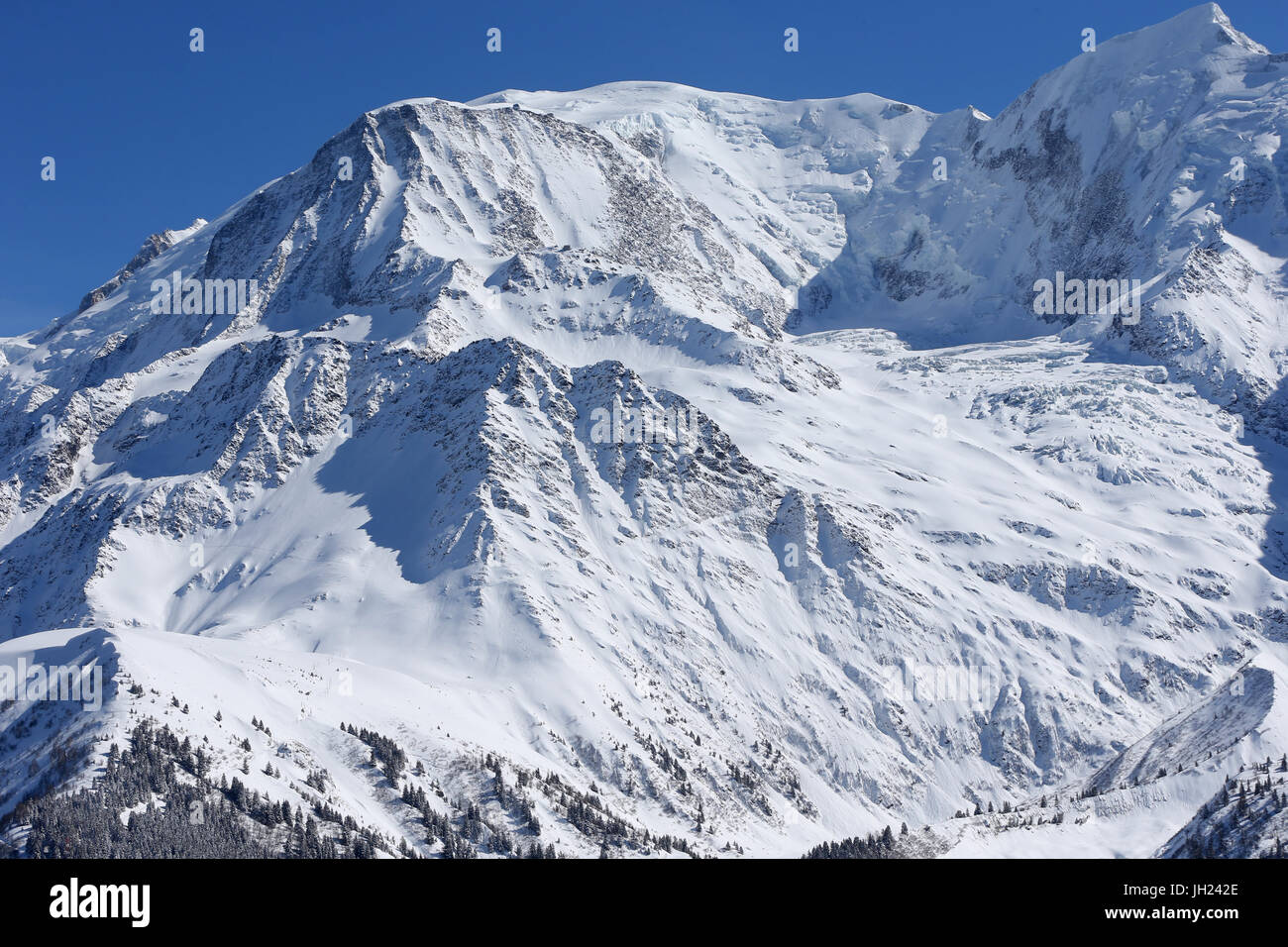 Massif 4 hi-res stock photography and images - Alamy