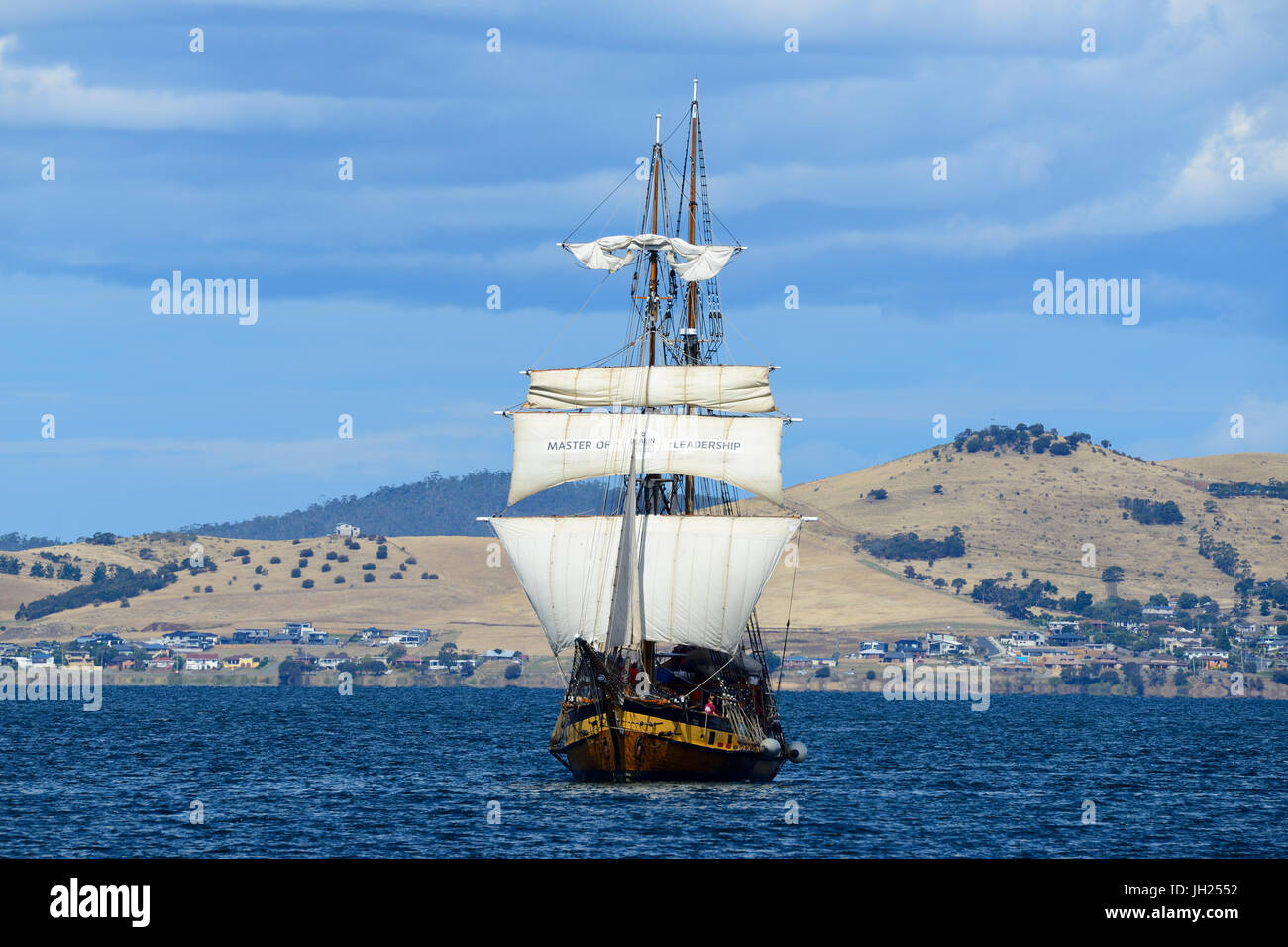 Two masted square rigged sailing ship hi-res stock photography and ...