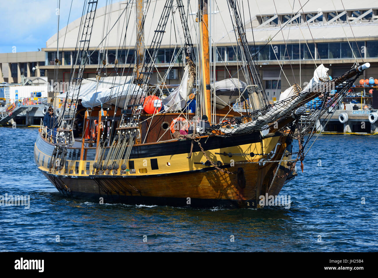 Two-masted square rigged tall ship "Windeward Bound" approaching Hobart ...