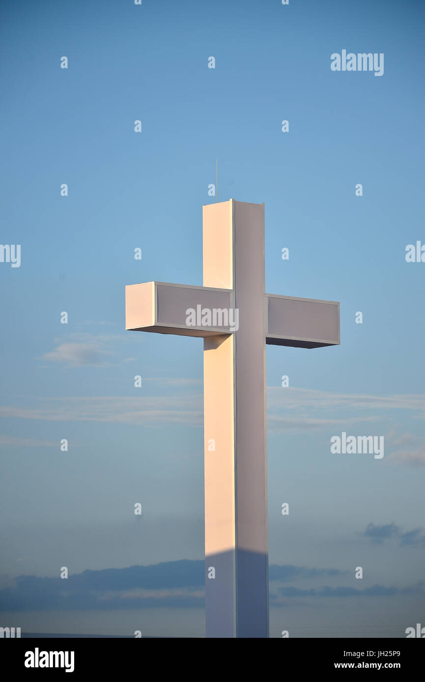 Monumental cross hi-res stock photography and images - Alamy
